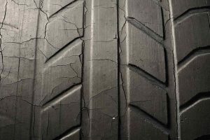 Tire Sidewall Cracking: Everything You Need To Know - Auto EMC