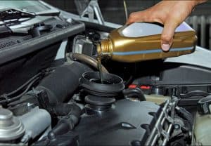 How Much Oil Does My Car Need? The Ultimate Guide - Auto EMC