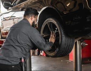 How Long Does An Oil change And Tire Rotation Take? - Auto EMC